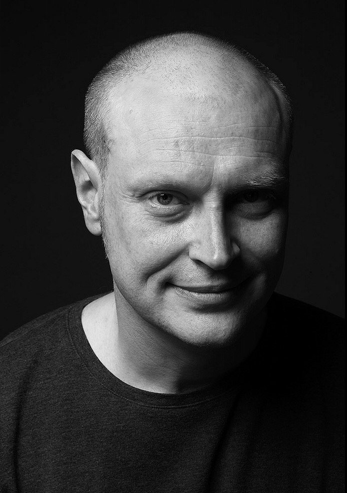 An exclusive interview with Jonathan Barnbrook David Bowie News ...