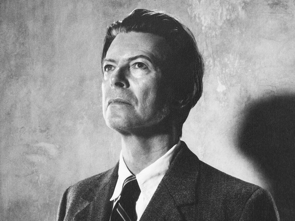 David Bowie Interview with Ann Delisi (2002) David Bowie News ...