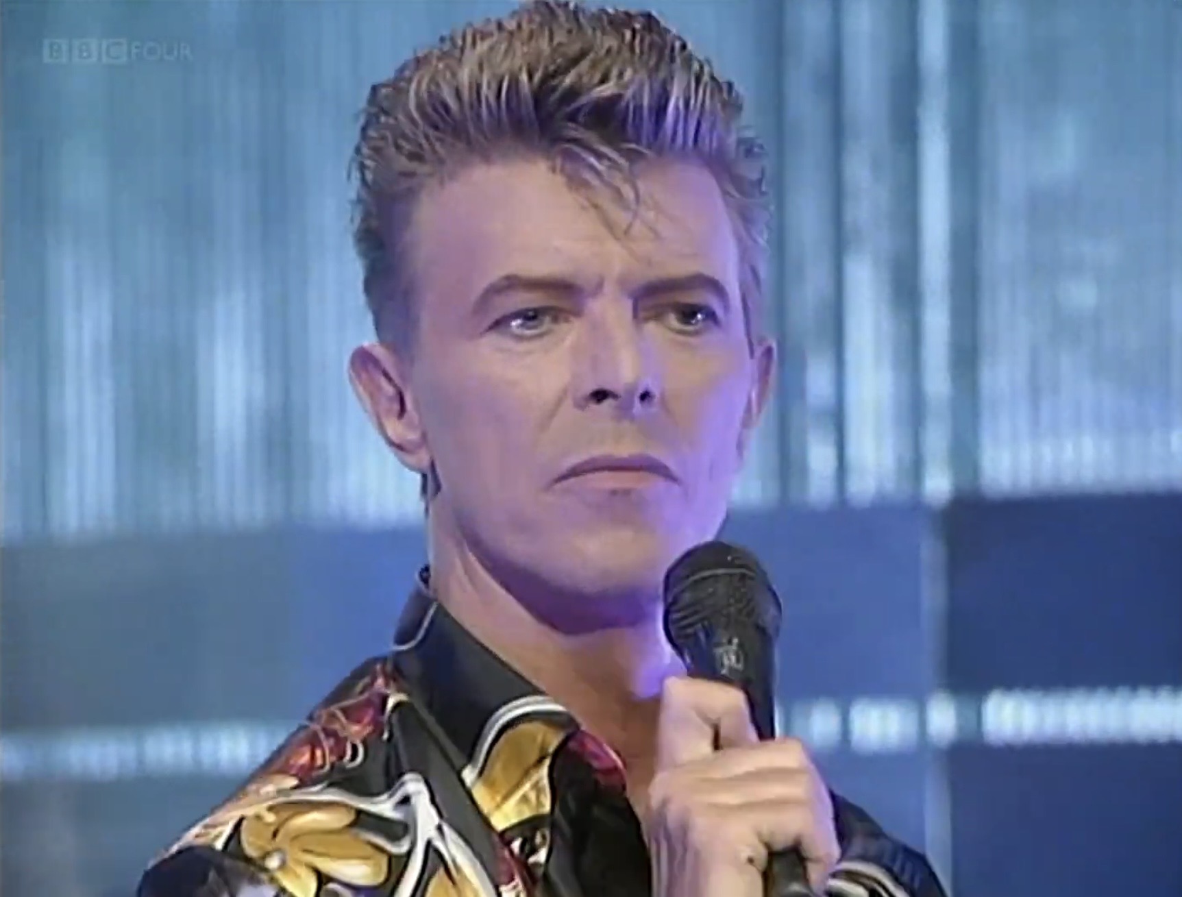 Tin Machine – You Belong in Rock ‘n’ Roll (Top of the Pops, 1991) David Bowie News | Celebrating ...